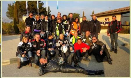 Ami(e)Z, les ami(e)s easy